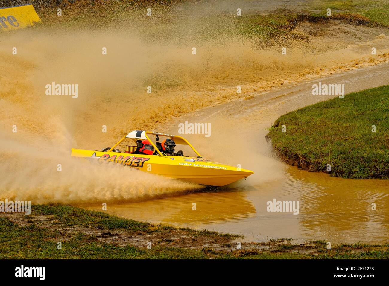 Round 7 qualifying of the "Penrite Australian Superboat Championship ...