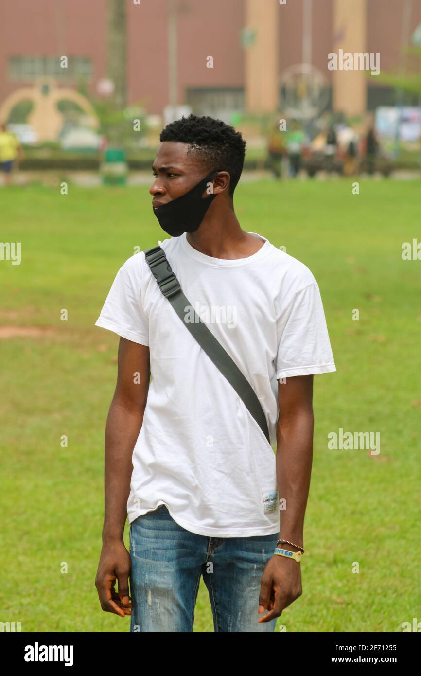 Uniben maingate hi-res stock photography and images - Alamy