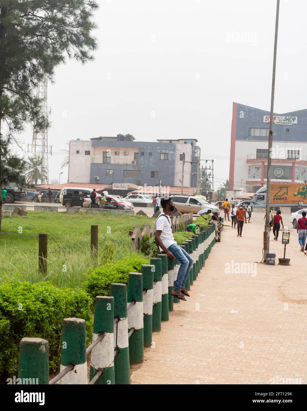 Uniben maingate hi-res stock photography and images - Alamy