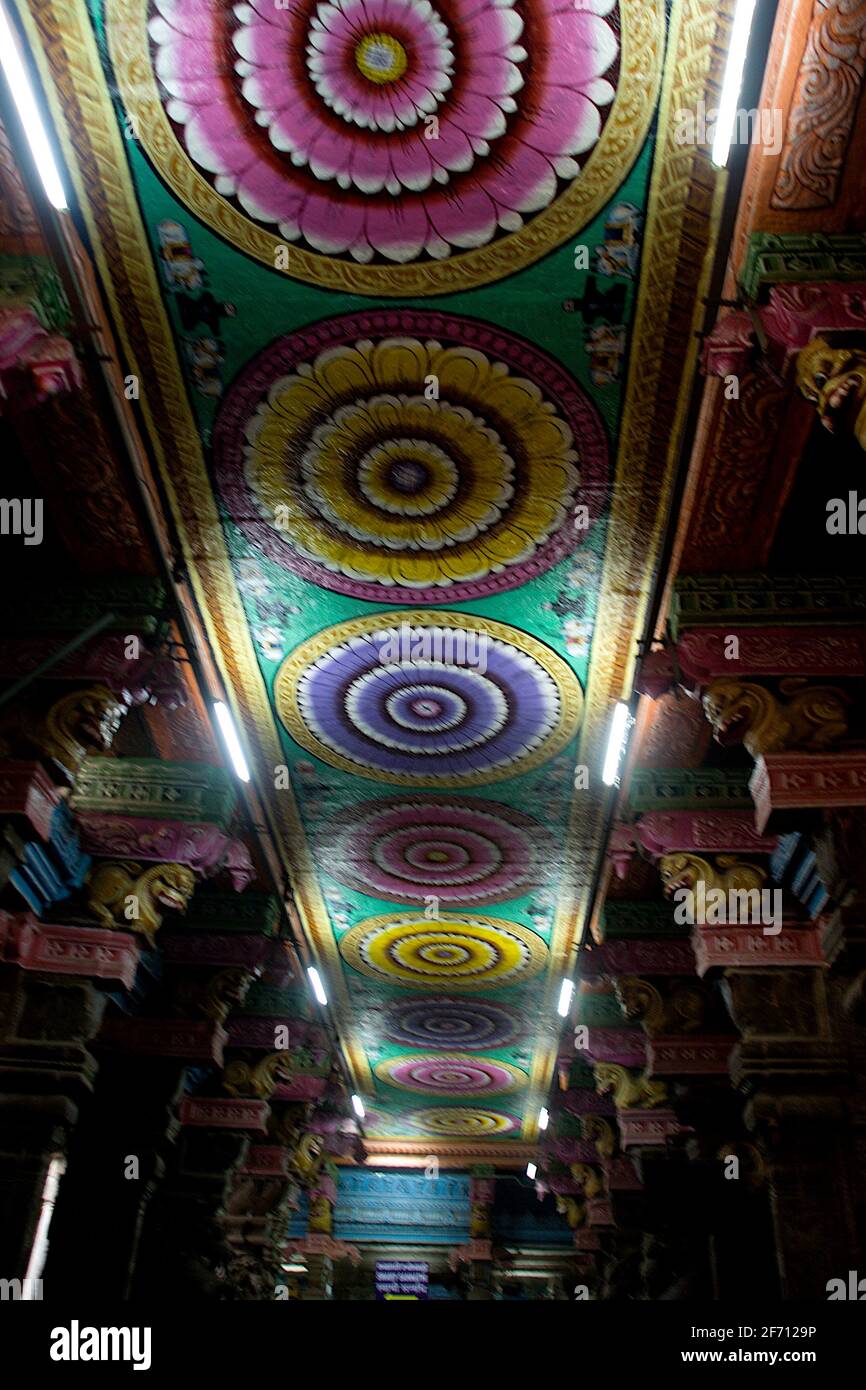View of painted ceiling at Meenakshi Temple in Madurai, Tamil Nadu ...