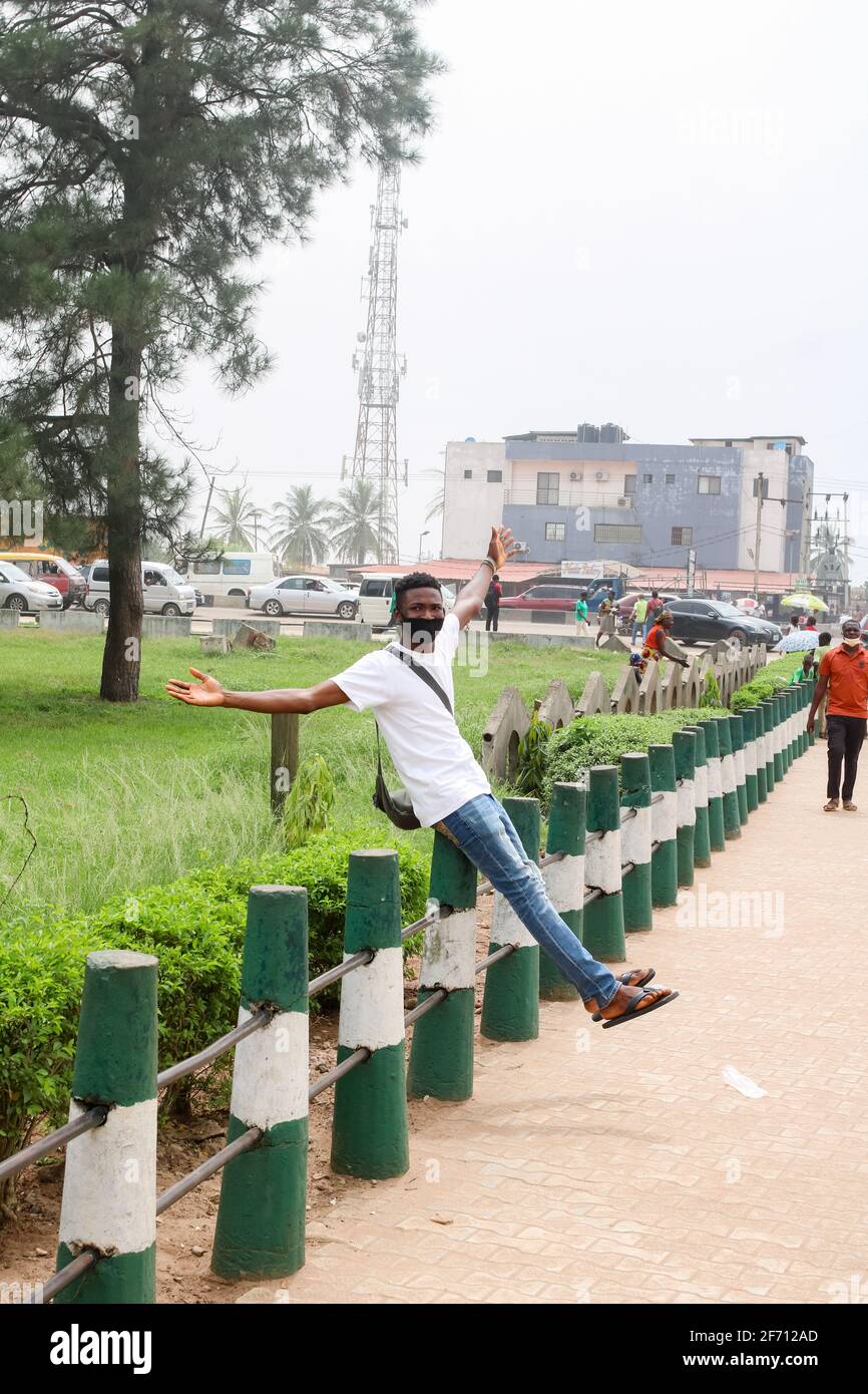 Uniben maingate hi-res stock photography and images - Alamy