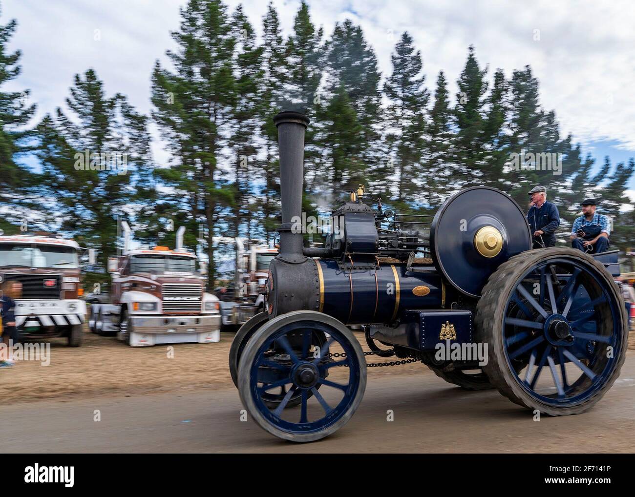 Cars 3 mack hi-res stock photography and images - Alamy