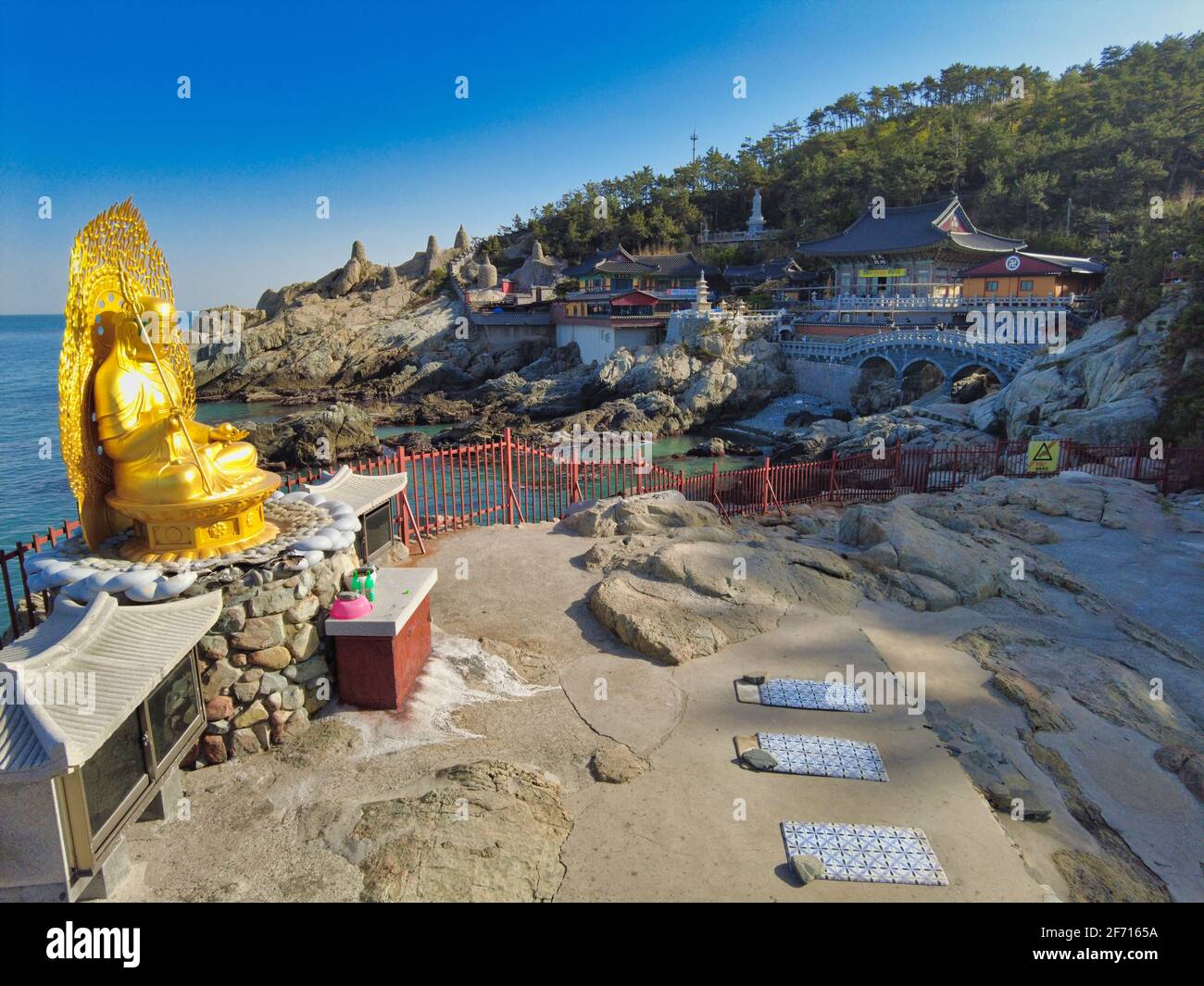 Scenery of haedong yonggungsa buddhist temple, Busan, South Korea, Asia ...