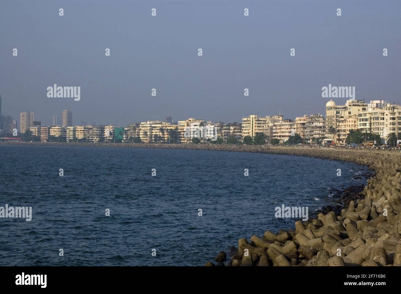 India mumbai bombay back bay hi-res stock photography and images - Alamy