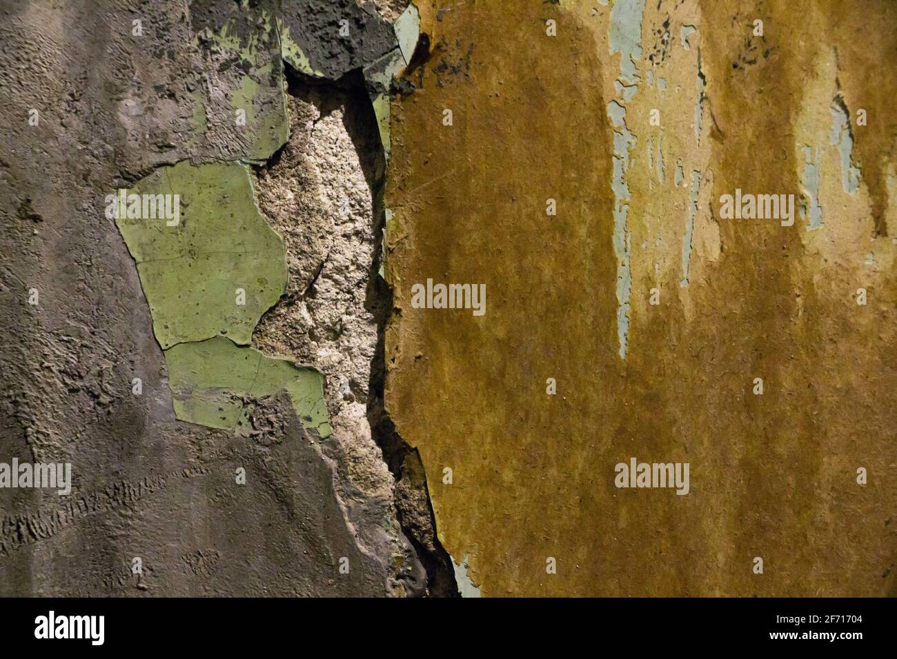 Broken surface hi-res stock photography and images - Alamy