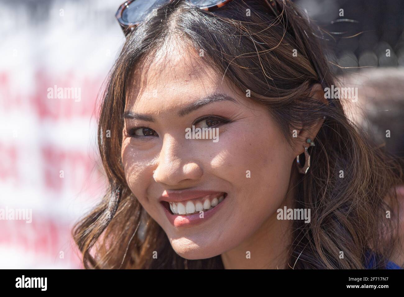 Julia Estrada's Instagram, Twitter & Facebook on IDCrawl