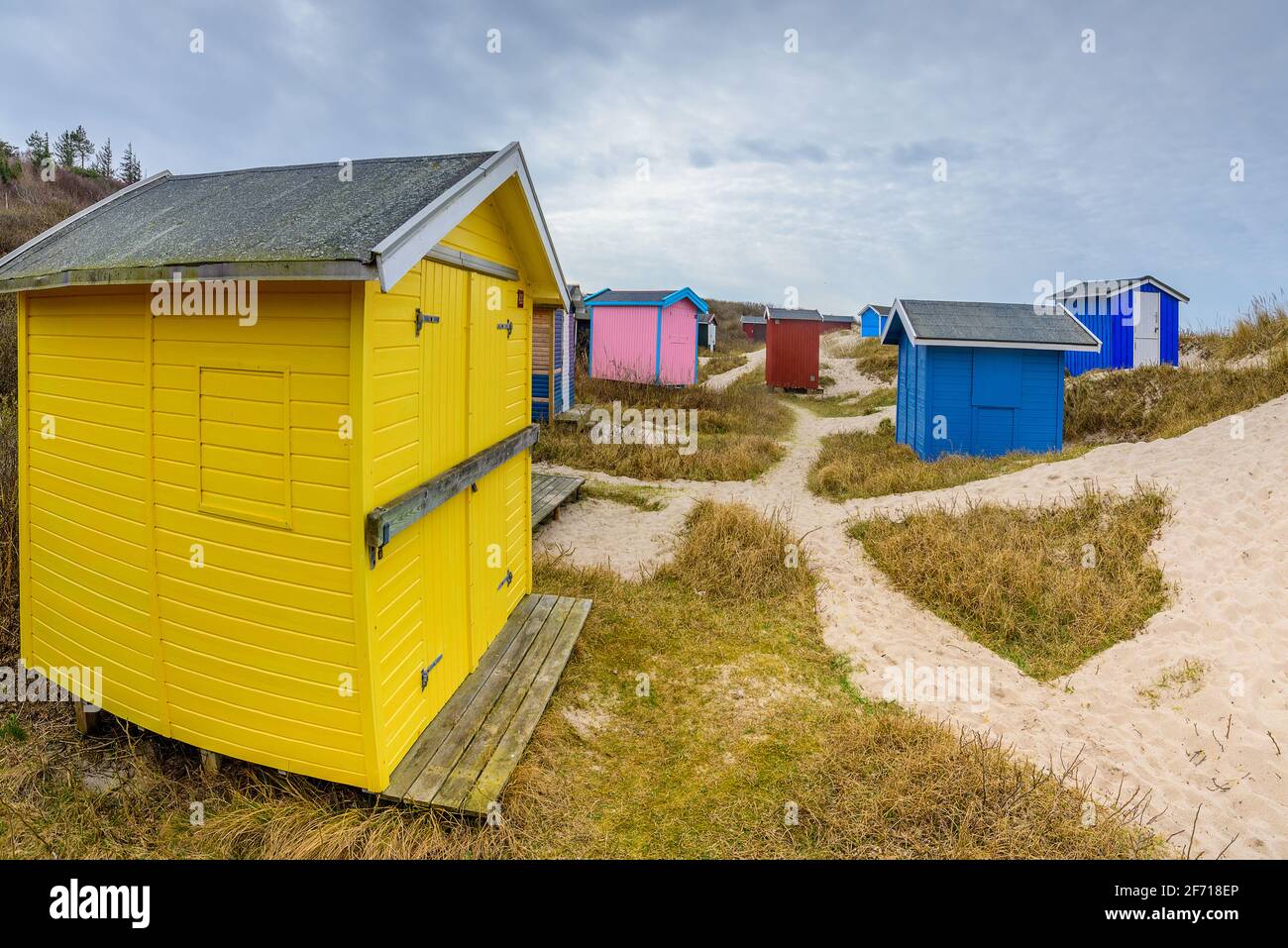 Vibrant colored beach huts hi-res stock photography and images - Alamy