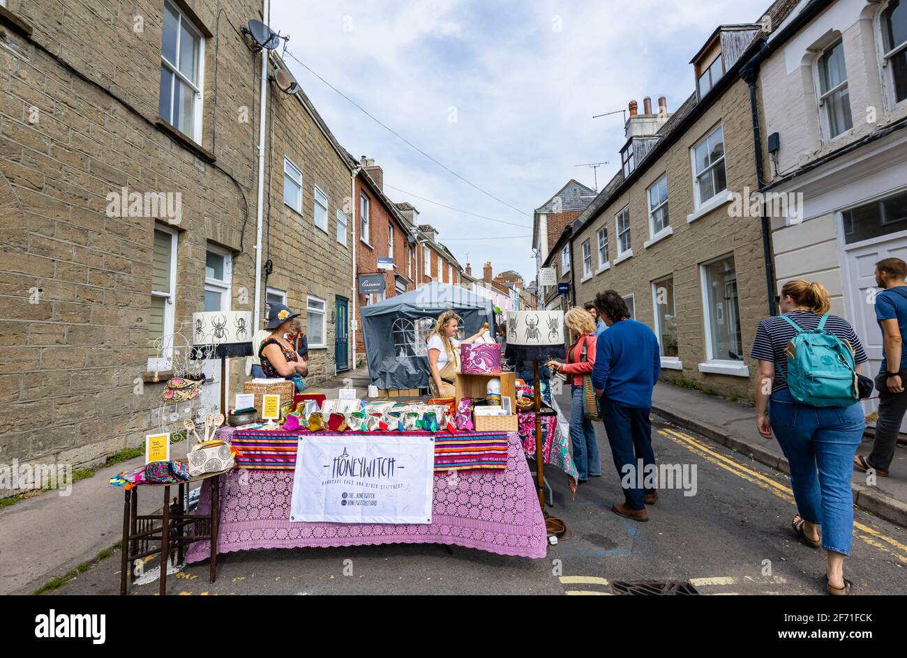 Typical english market town hi-res stock photography and images - Alamy