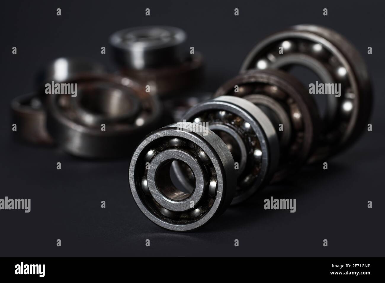 Radial ball bearings hi-res stock photography and images - Alamy