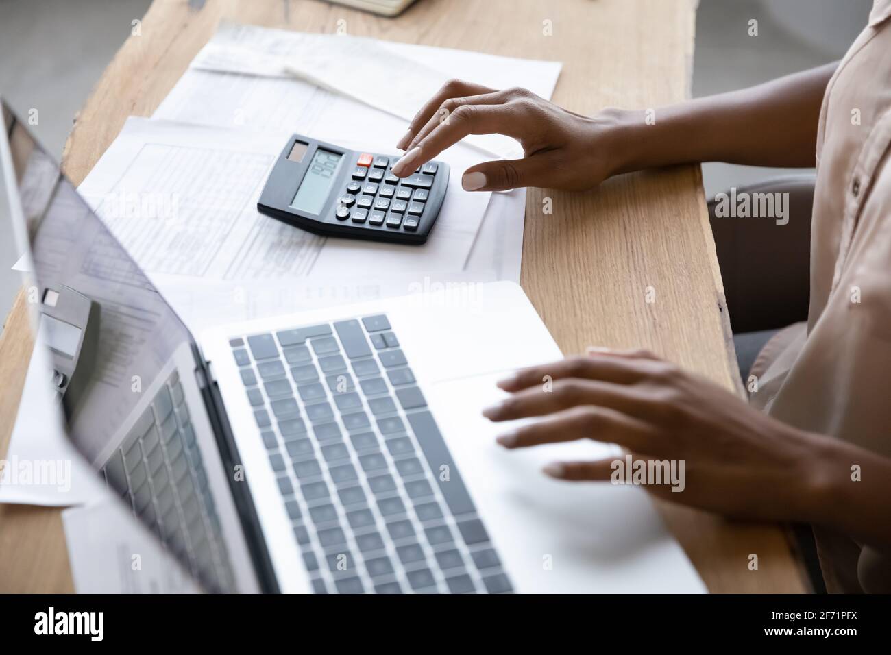 African American woman manage budget on computer Stock Photo - Alamy