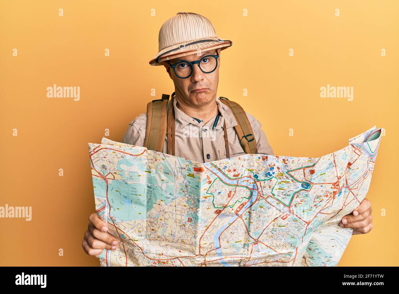 Man crying unhappy tourist hi-res stock photography and images - Alamy