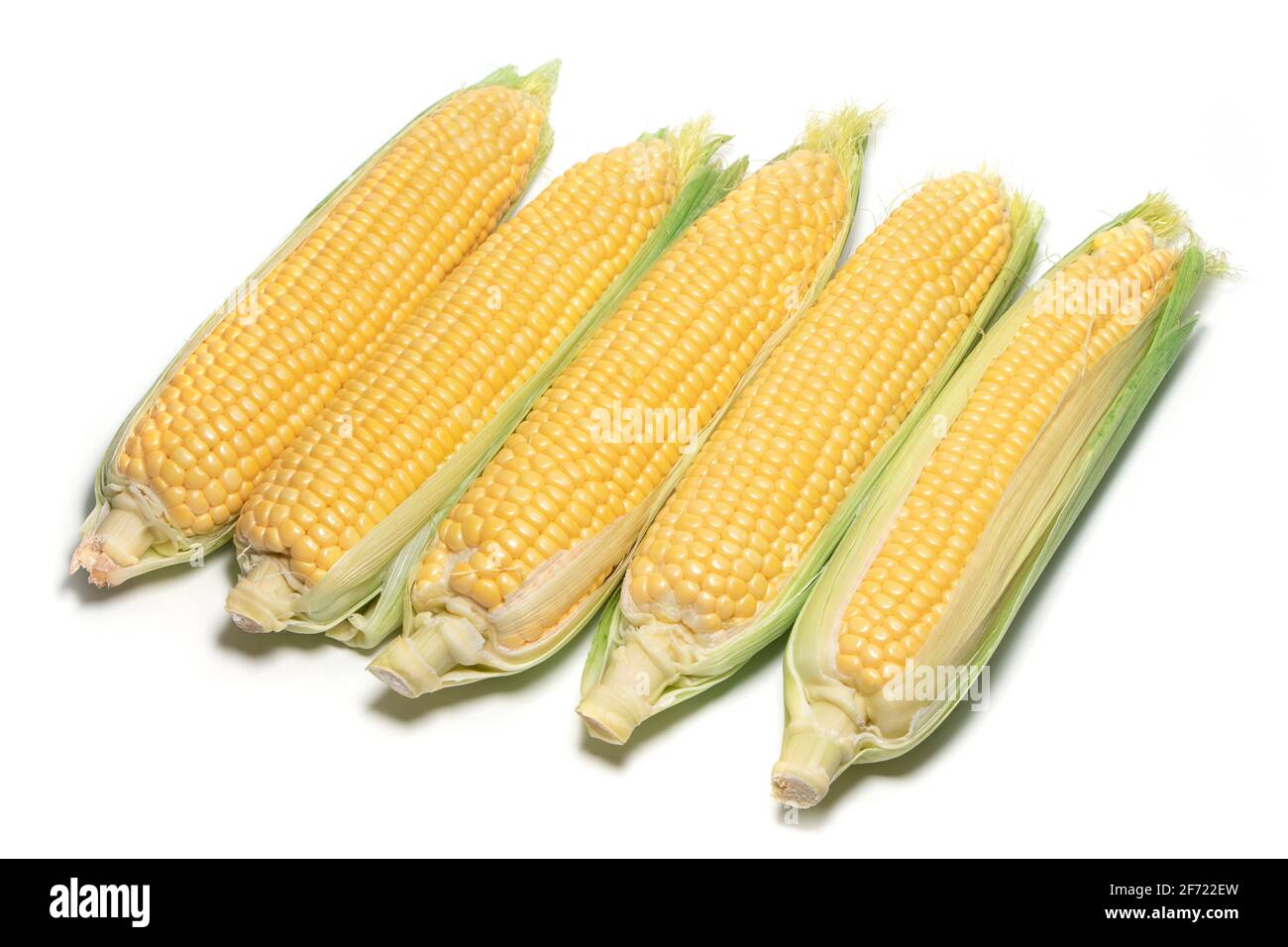 Fresh corn ears with leaves set isolated on white background Stock ...