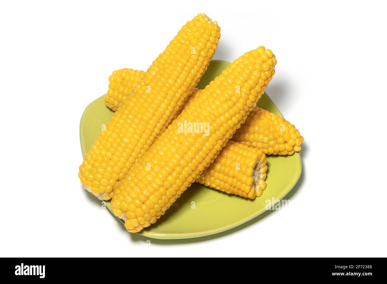 Boiled corn cobs isolated on white background Stock Photo - Alamy