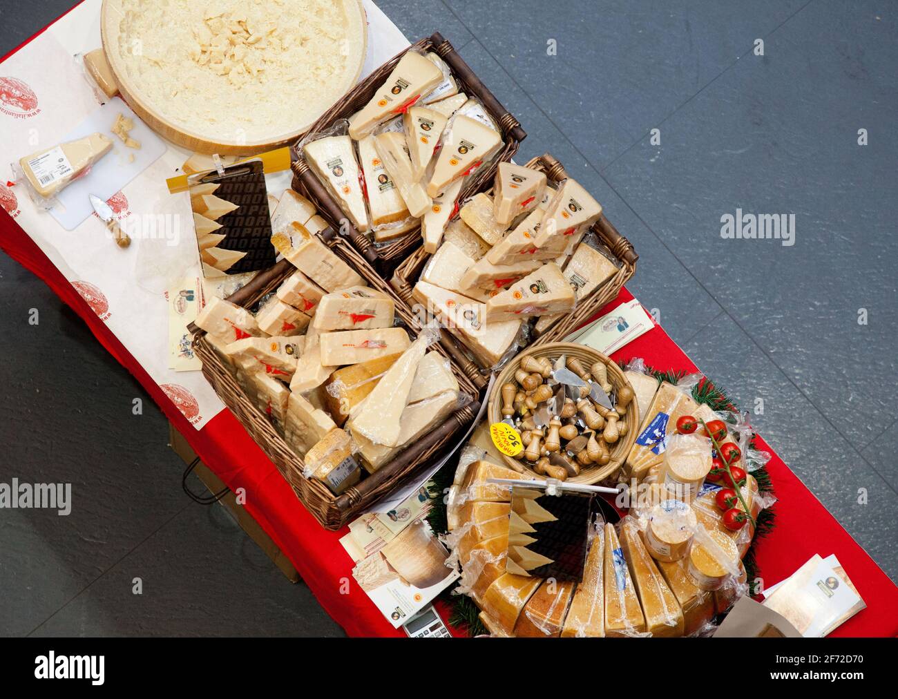Different cheeses in a cheese shop Stock Photo - Alamy