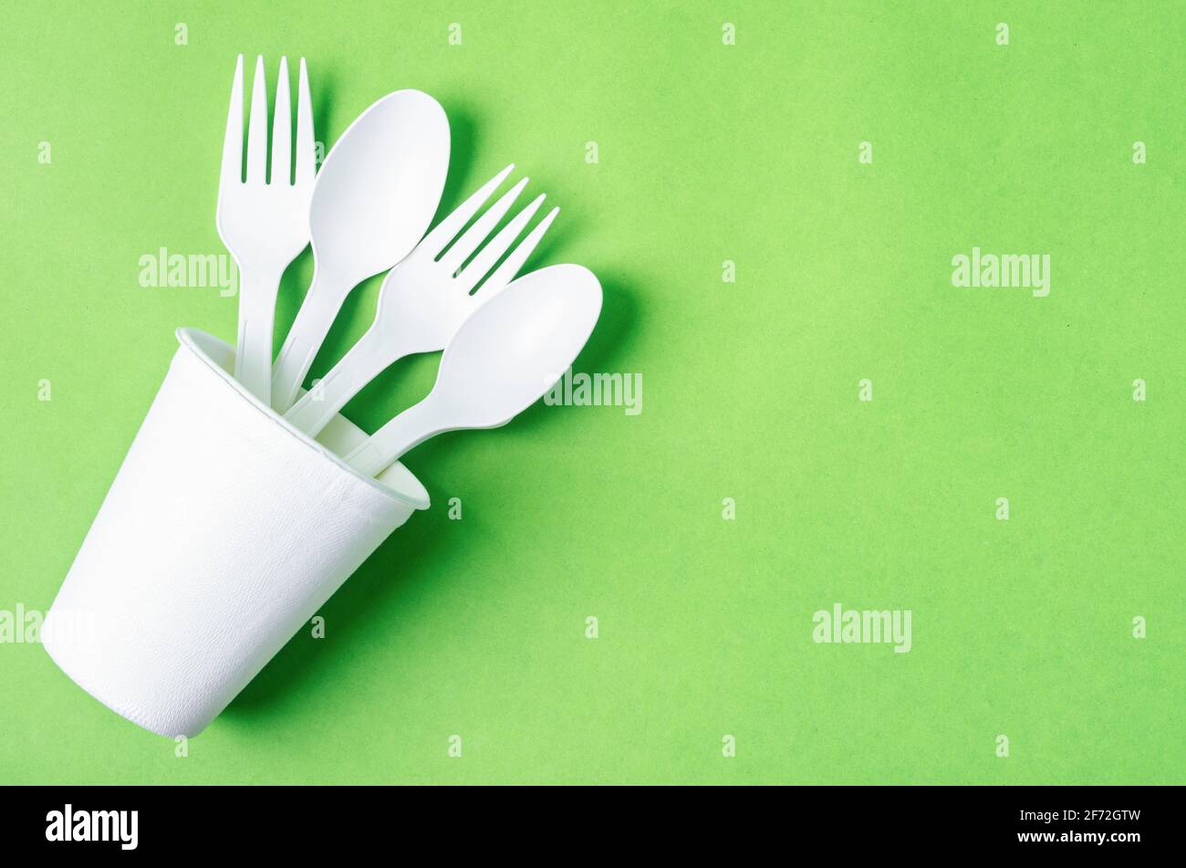 Eco friendly biodegradable paper disposable for packaging food and ...