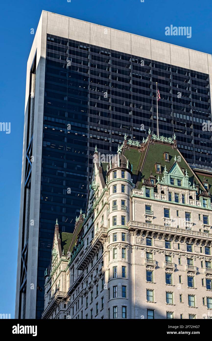 Plaza Hotel (Solow Building in background Stock Photo - Alamy