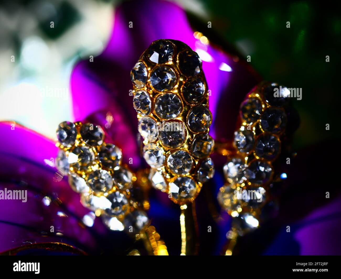 Abstract Macro Photography droplets, glass and metal Stock Photo - Alamy