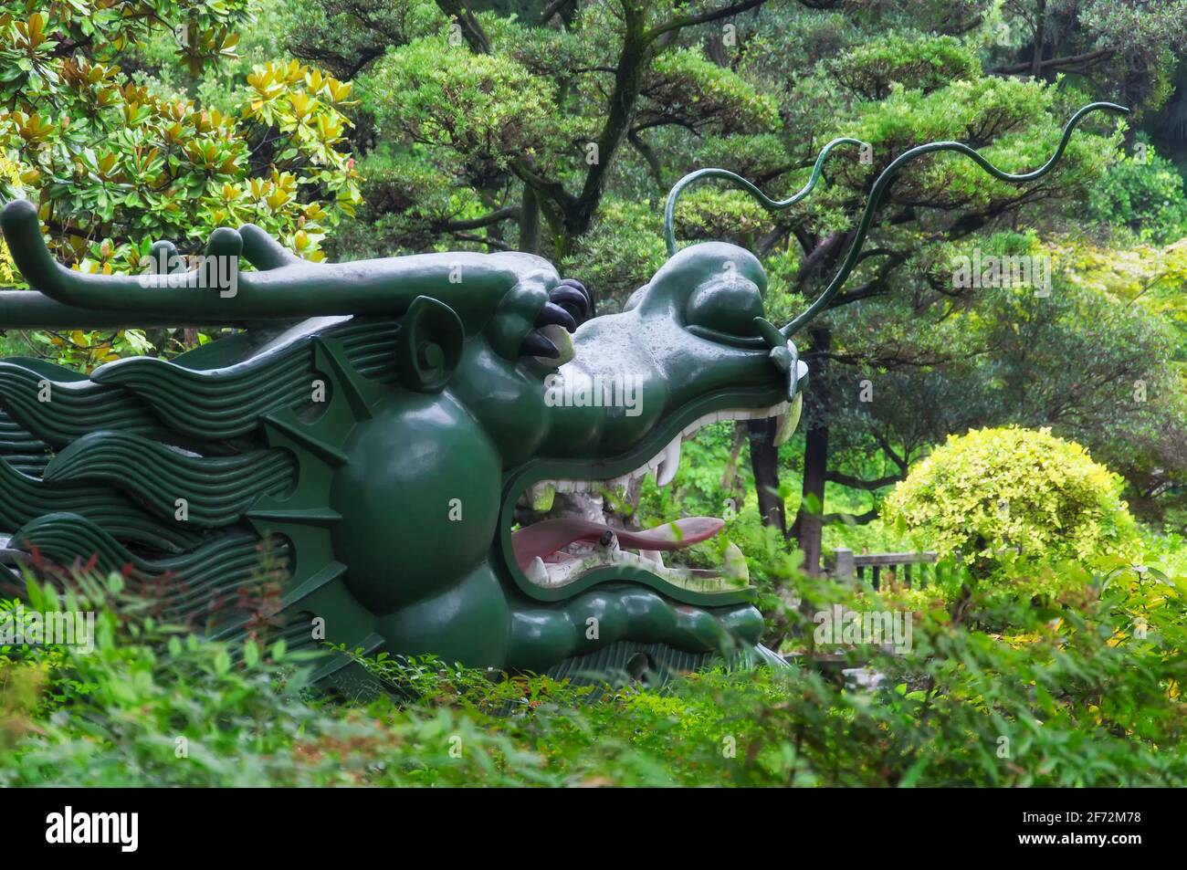 Ding ding xiang hi-res stock photography and images - Alamy