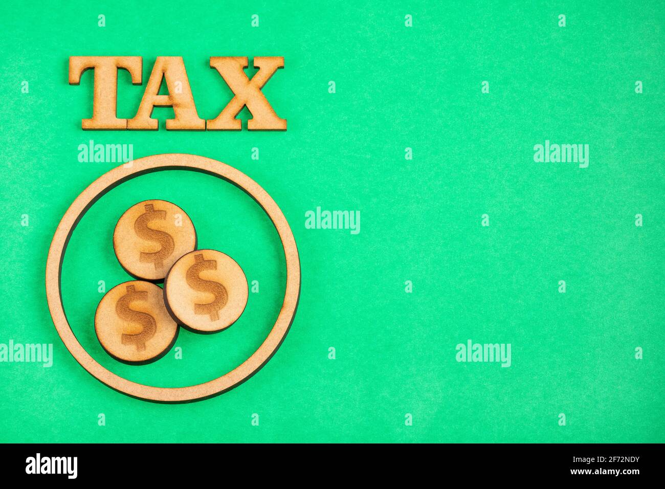 Taxes text hi-res stock photography and images - Alamy