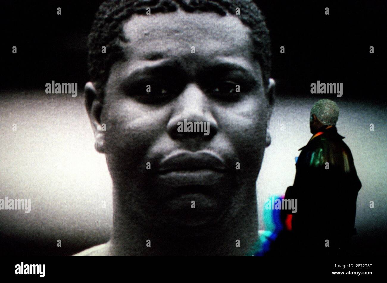 TURNER PRIZE SHORTLIST STEVE MCQUEEN WITH HIS VIDEO INSTALATION 'DEAD ...