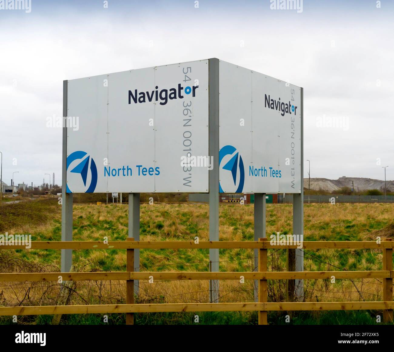 Navigator sign hi-res stock photography and images - Alamy