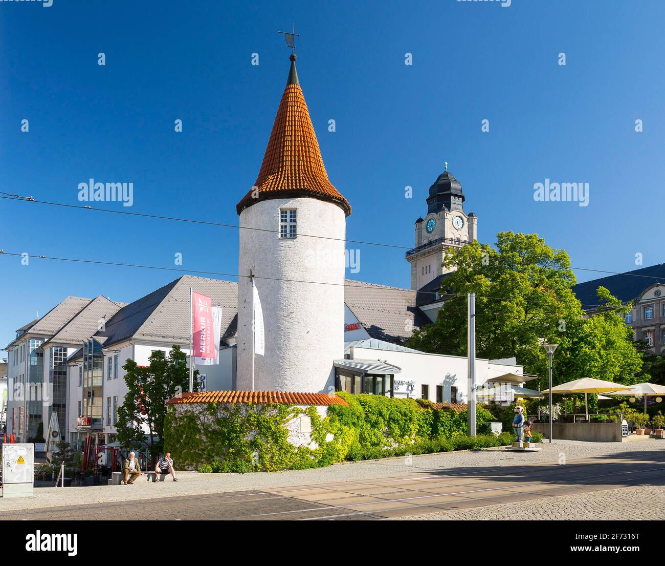 Nonnenturm at the Postplatz, behind the tower of the New Town Hall ...