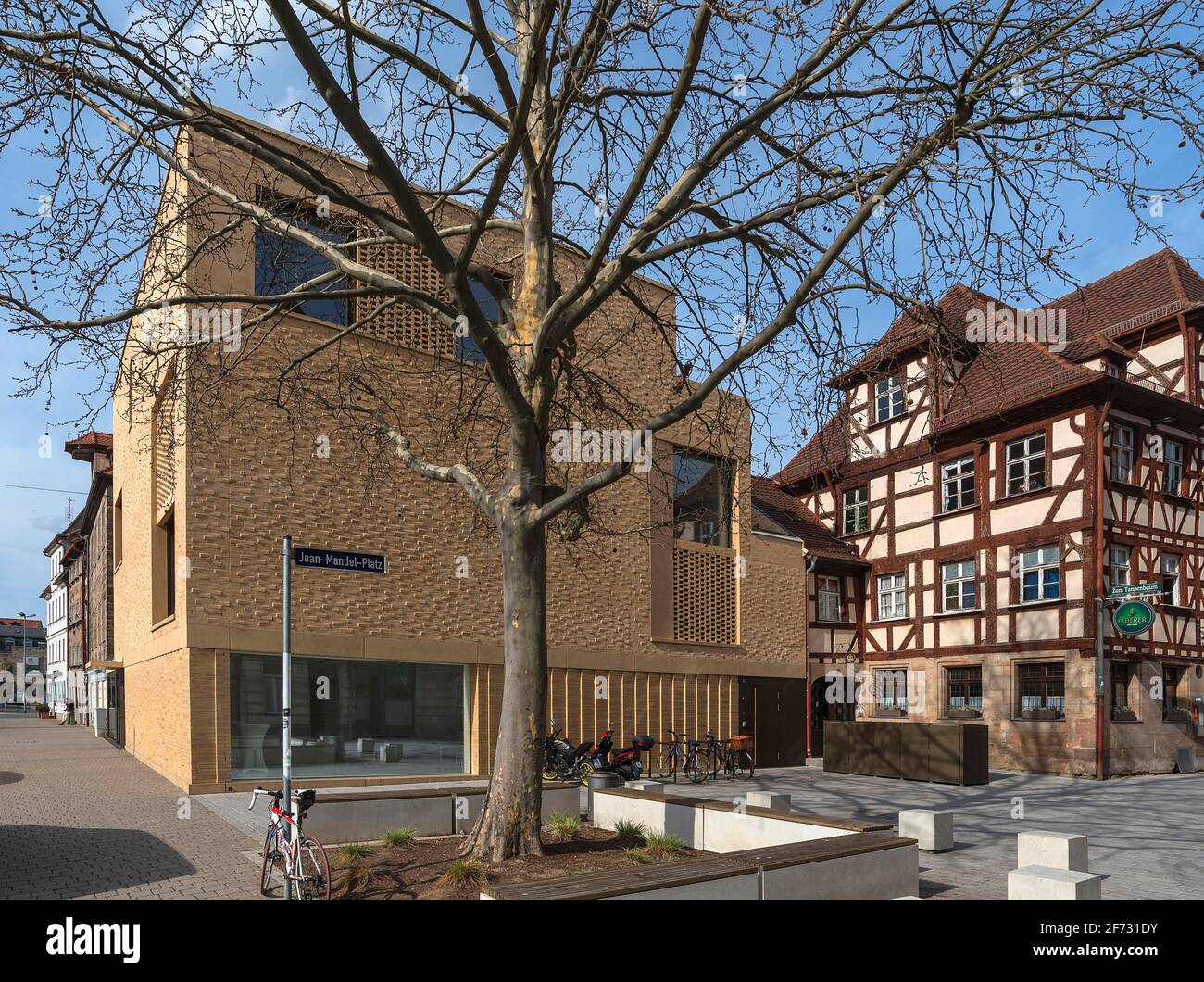 New Jewish Museum, Fuerth, Middle Franconia, Bavaria, Germany Stock ...