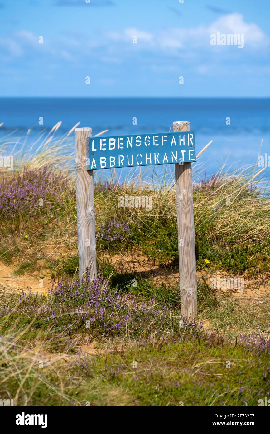 Danger of life break-off edge, warning sign at the coast, sign, Sylt ...