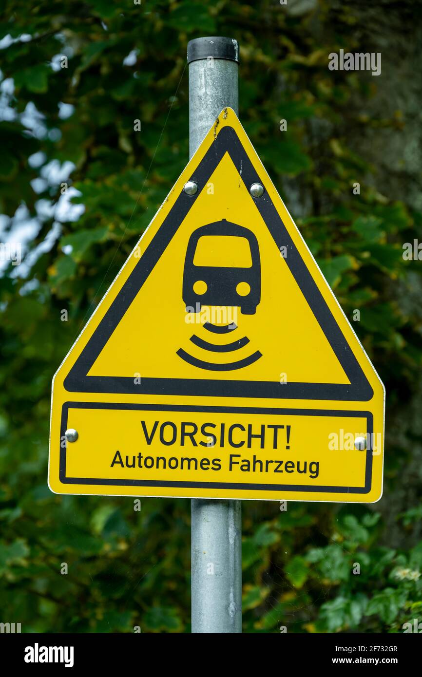 Autonomous vehicle hi-res stock photography and images - Alamy