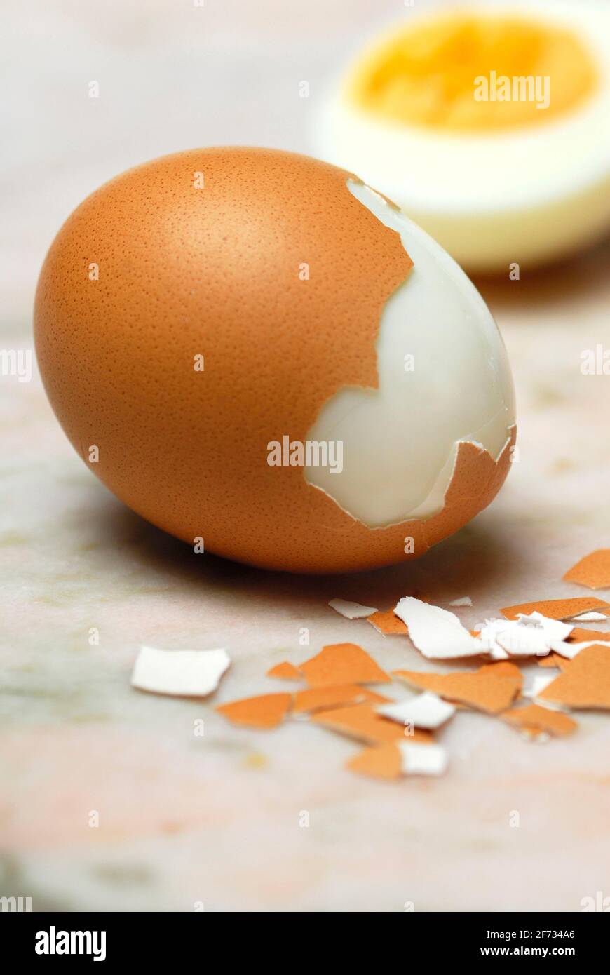 Hard boiled egg, partially peeled, hen's eggs, hen's egg, egg shell ...
