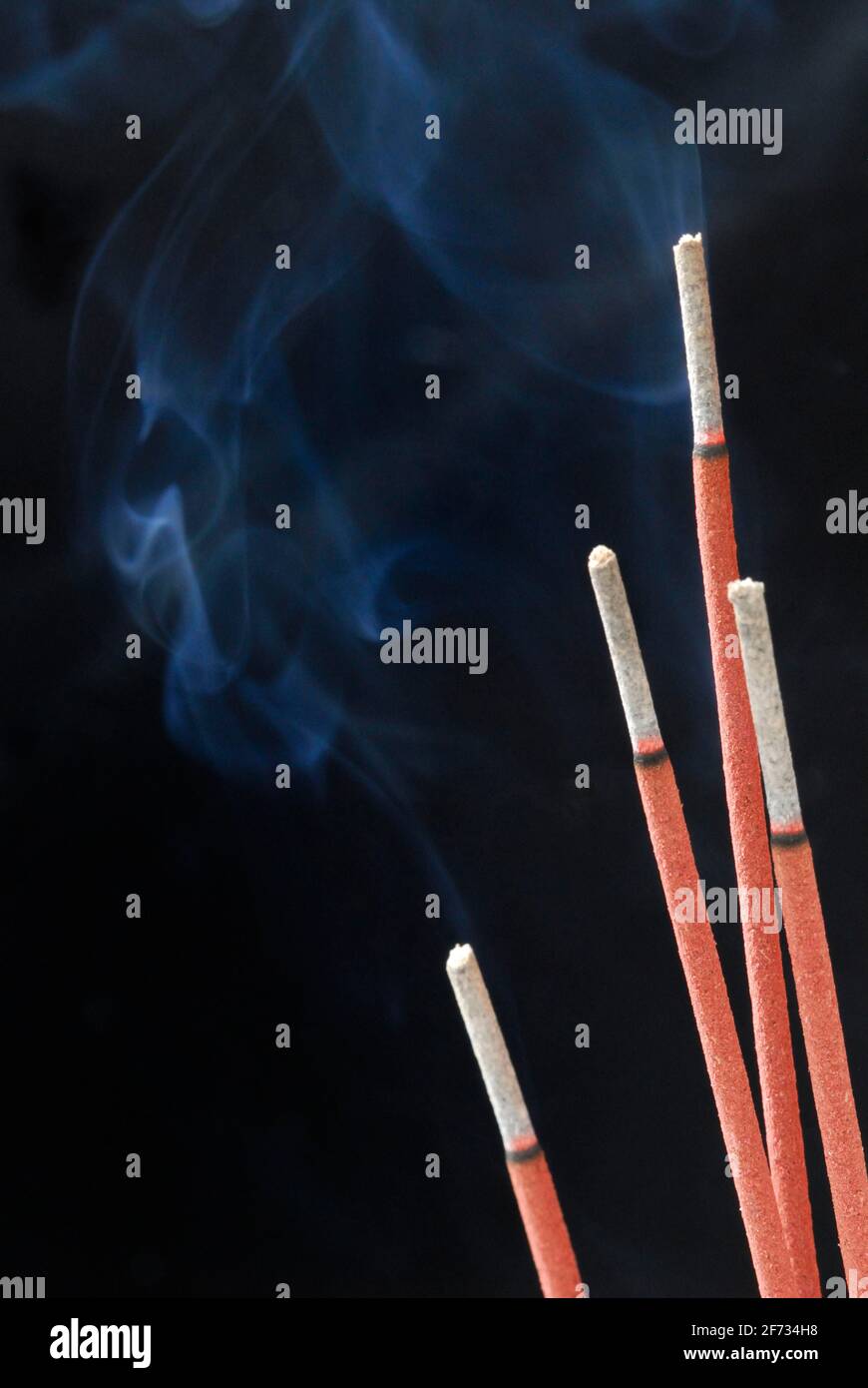 Incense sticks, aromatherapy, fragrance Stock Photo - Alamy