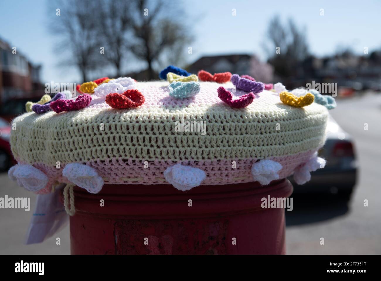 Random acts of crochet kindness hi-res stock photography and images - Alamy