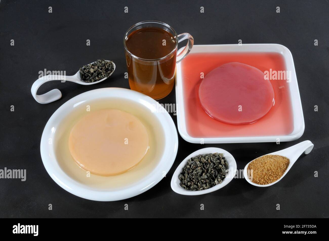 Tea fungus hi-res stock photography and images - Alamy