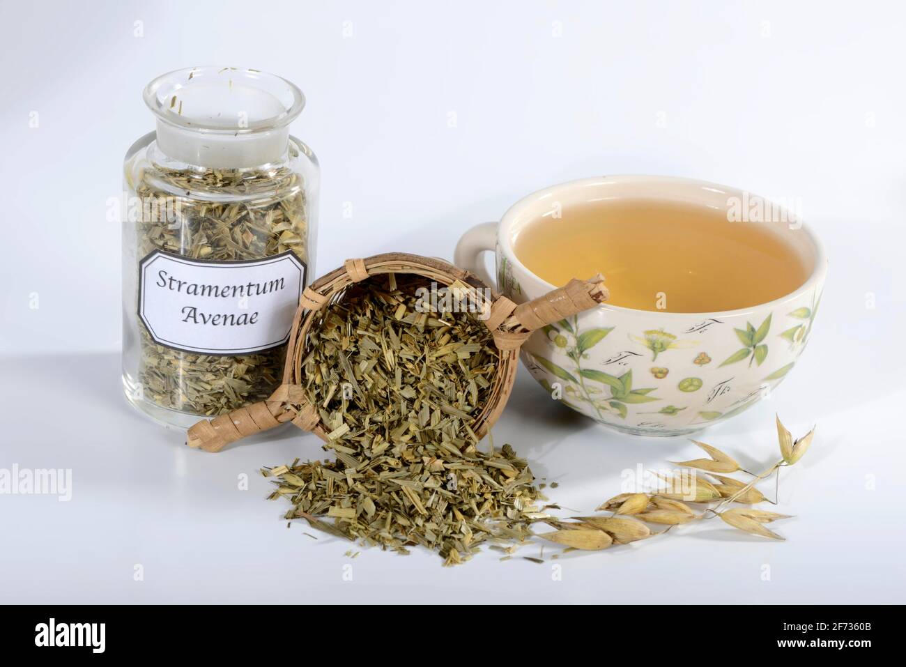 Oat straw tea hi-res stock photography and images - Alamy