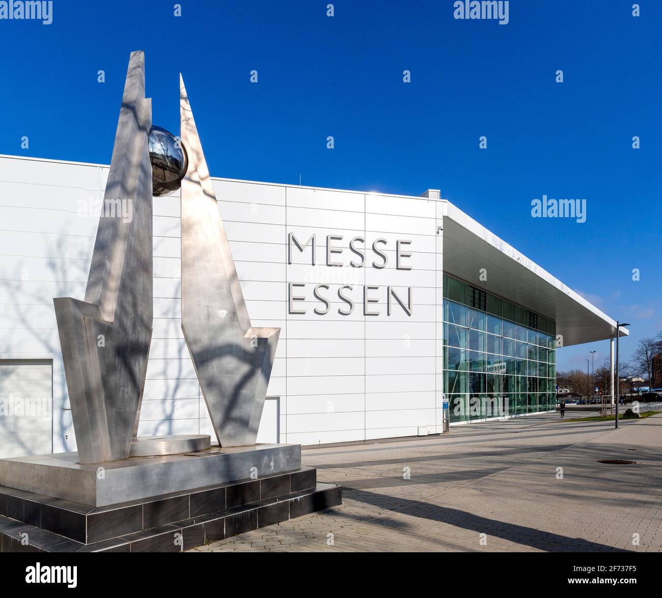 Entrance of exhibition hall hi-res stock photography and images - Alamy