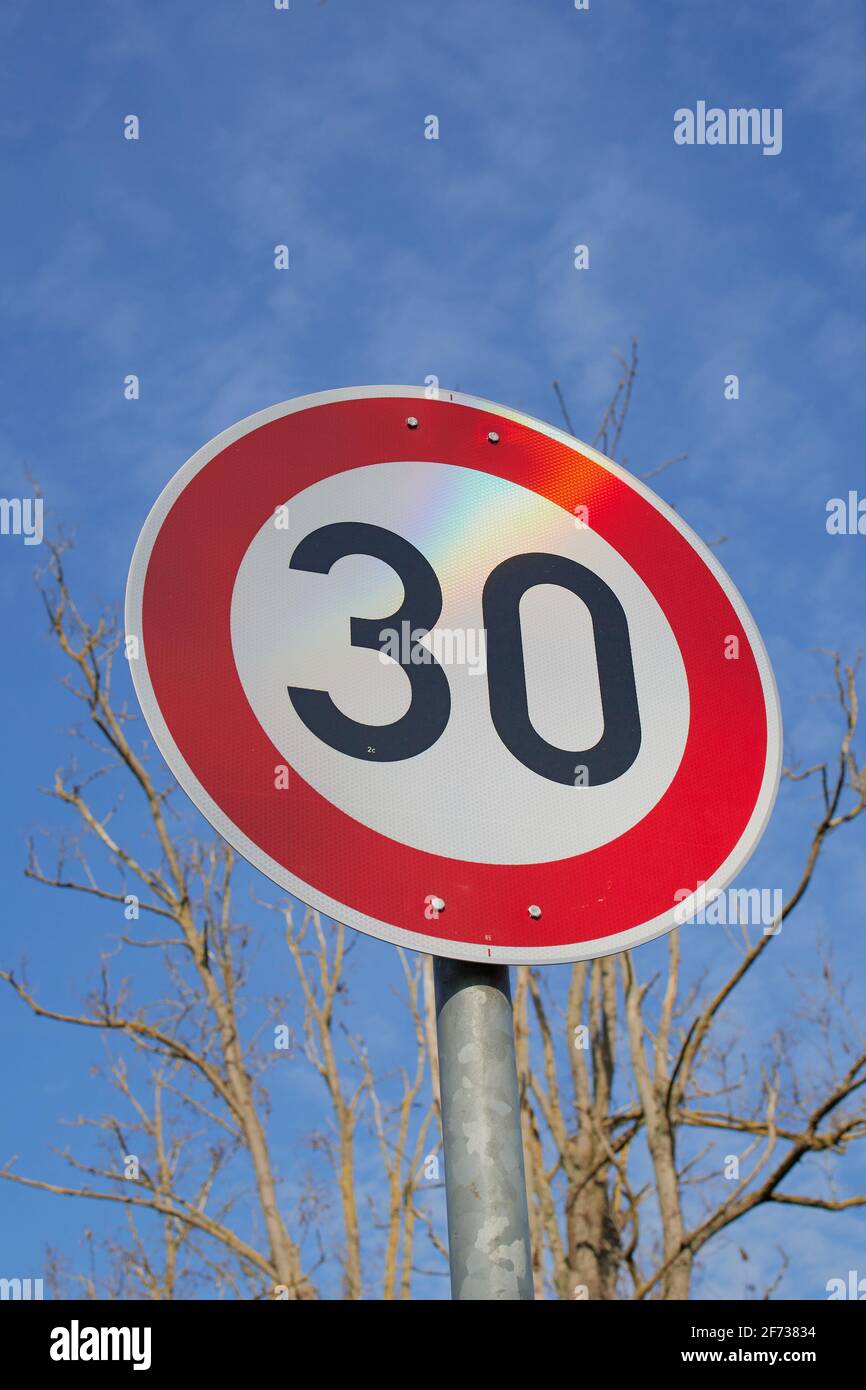 road sign with speed limit speed 30 Stock Photo - Alamy