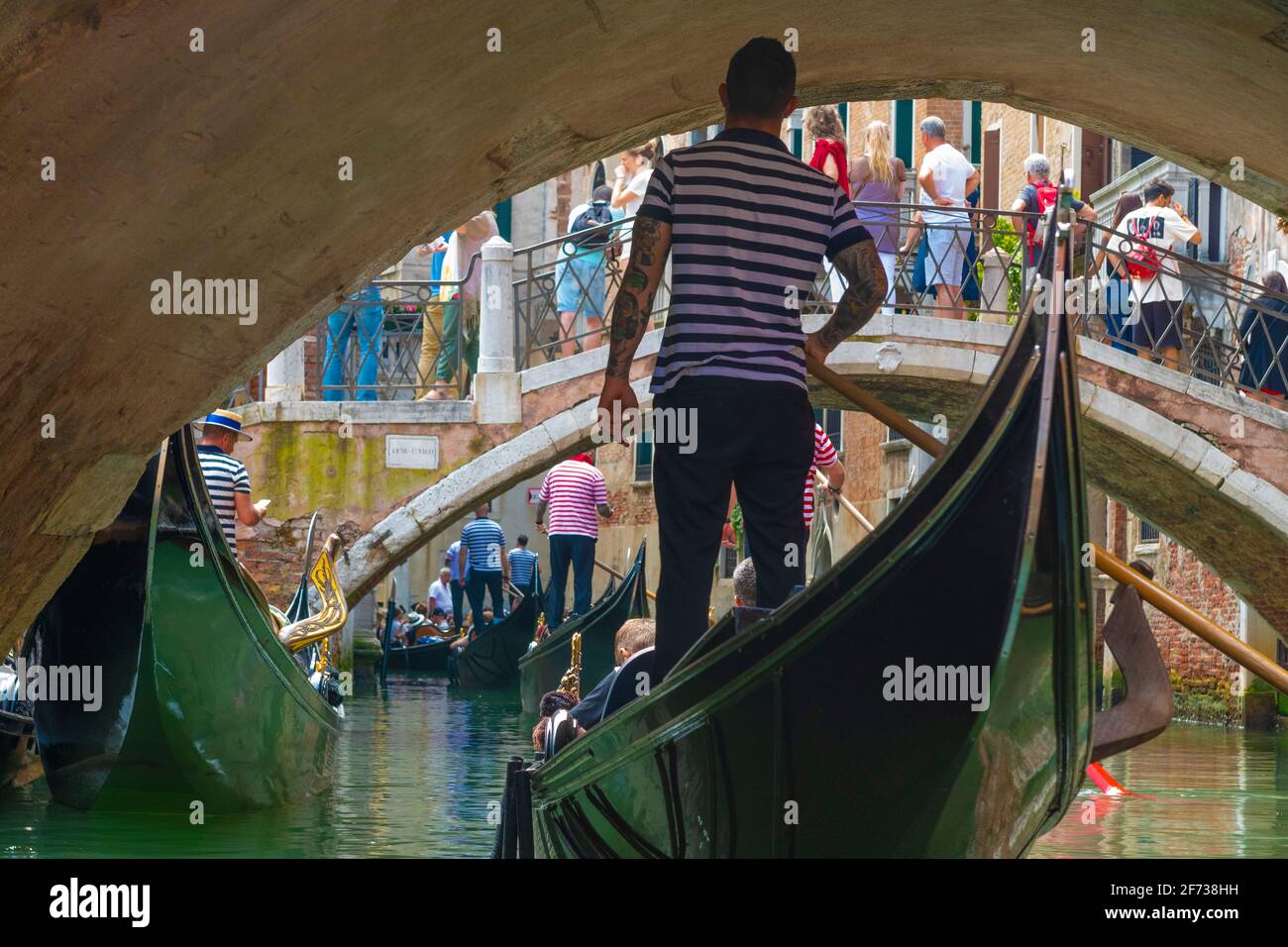 line of gondolas in Venice Stock Photo - Alamy