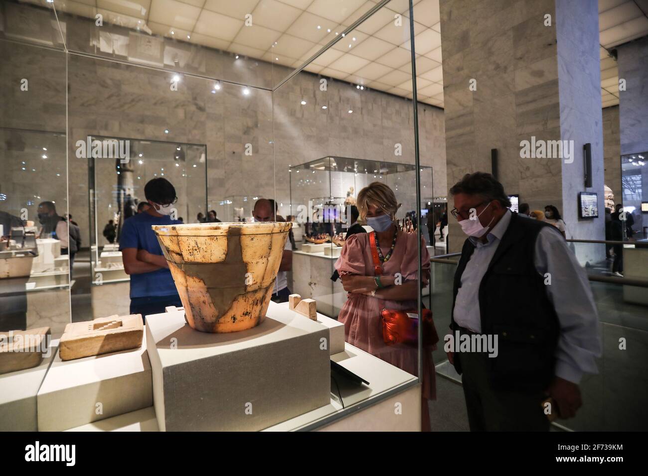 Pharaohs golden parade ceremony hi-res stock photography and images - Alamy