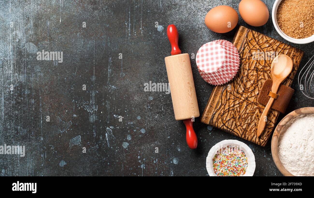 Baking background with ingredients and cookbook Stock Photo - Alamy
