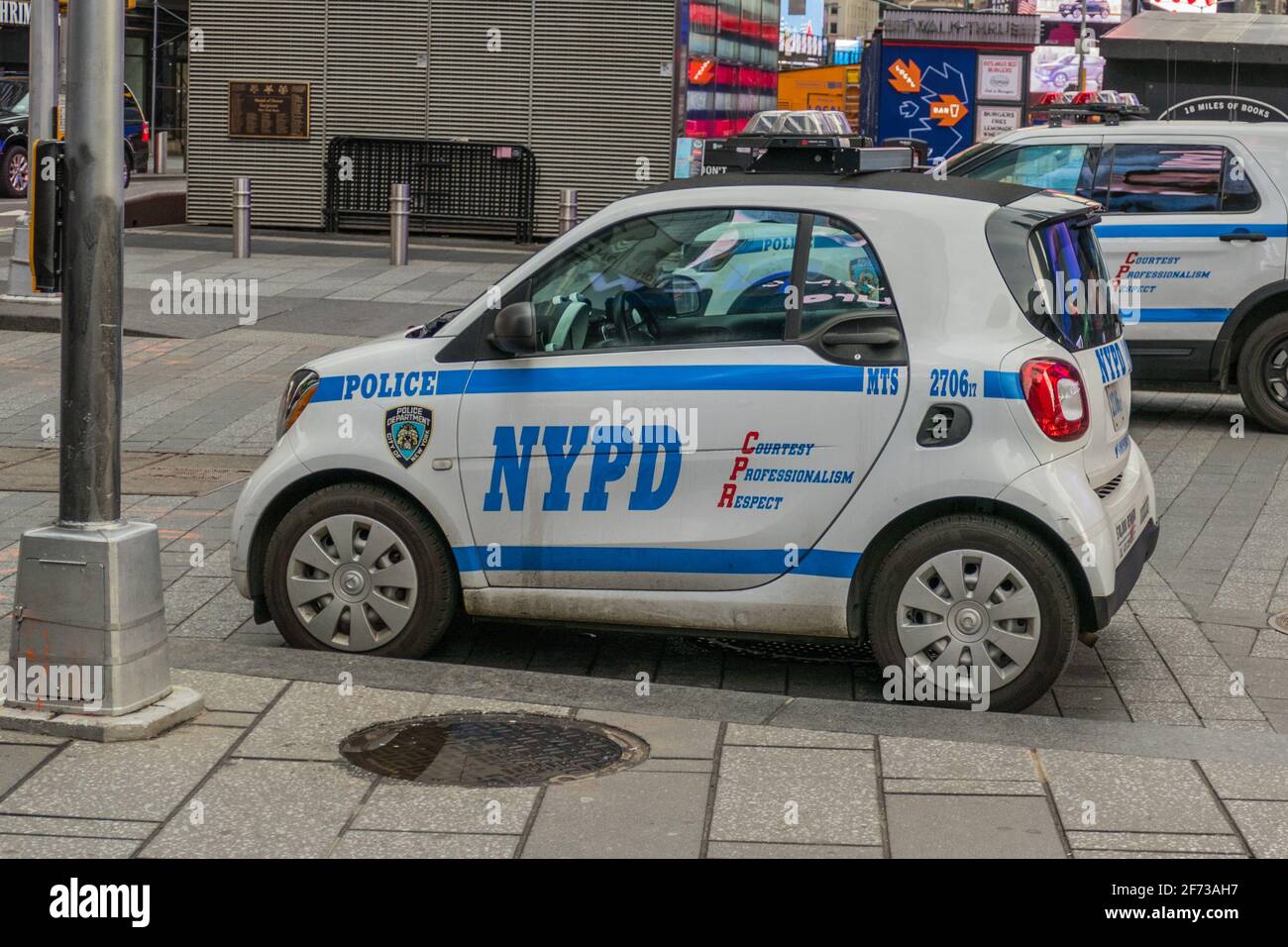 Nypd Smart Car High Resolution Stock Photography and Images - Alamy