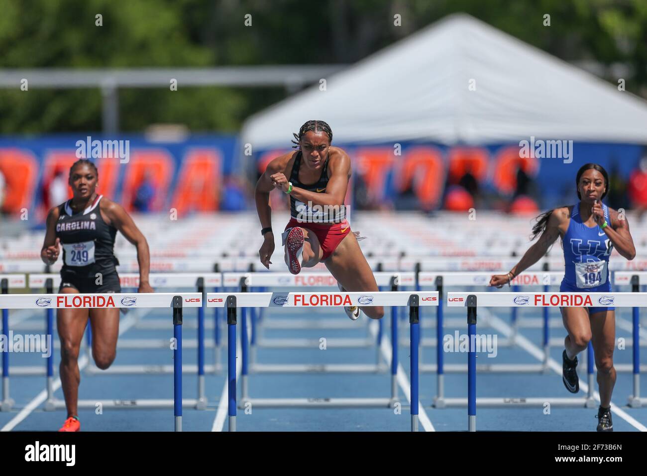 USC freshman Jasmine Jones leads in the third heat of the women's 100 ...