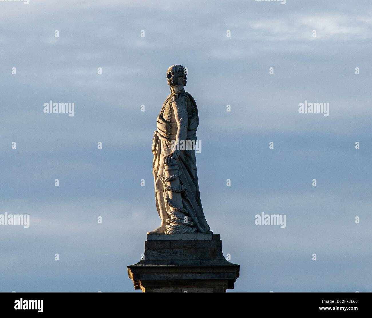 Admiral Lord Collingwood on his monument plinth Stock Photo - Alamy