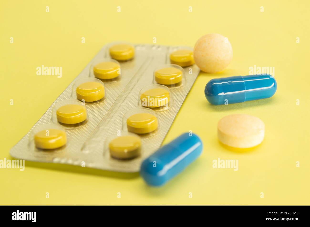 Multi drug therapy hi-res stock photography and images - Alamy