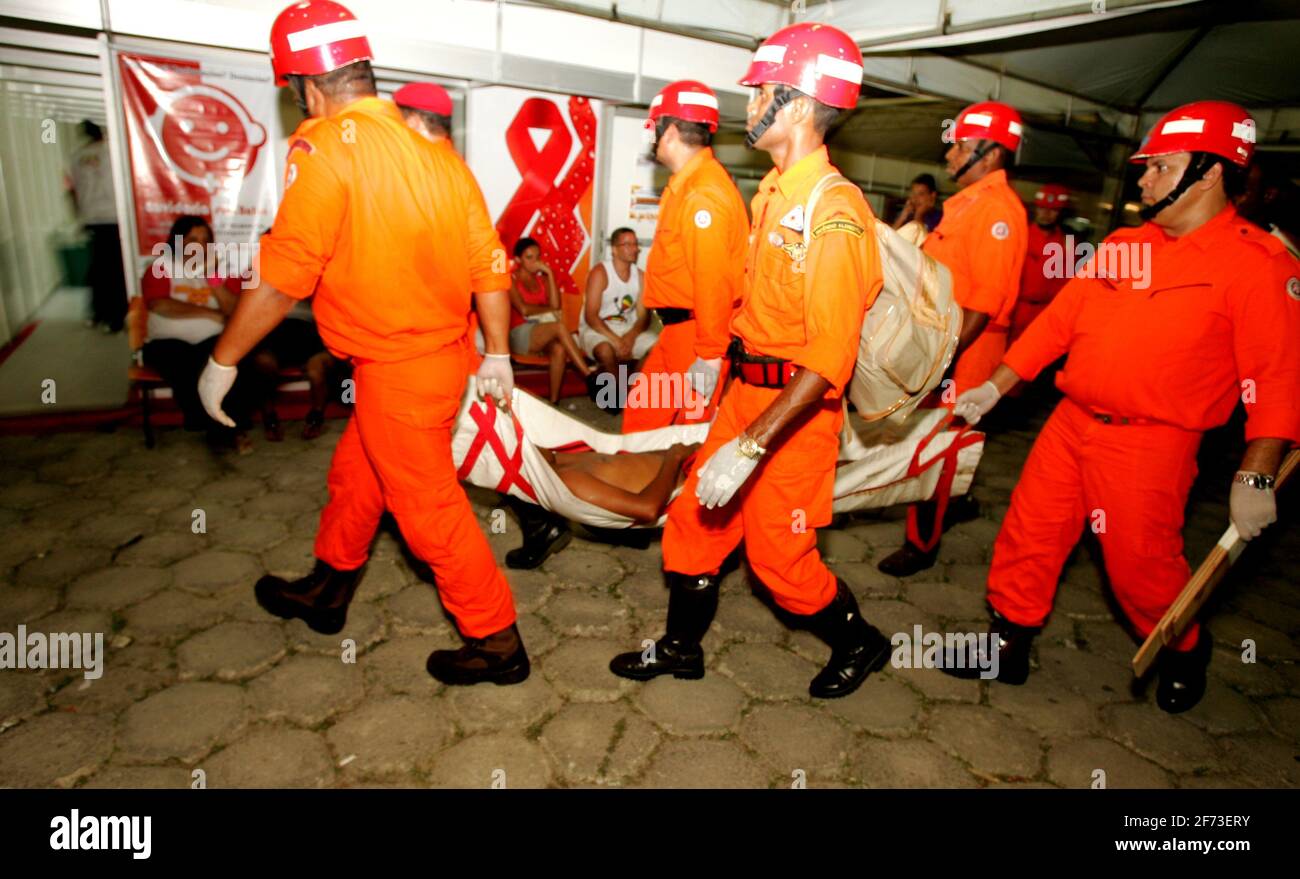 Burn beating hi-res stock photography and images - Alamy