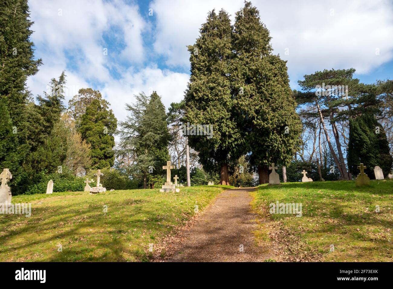 Netley hospital cemetery hi-res stock photography and images - Alamy