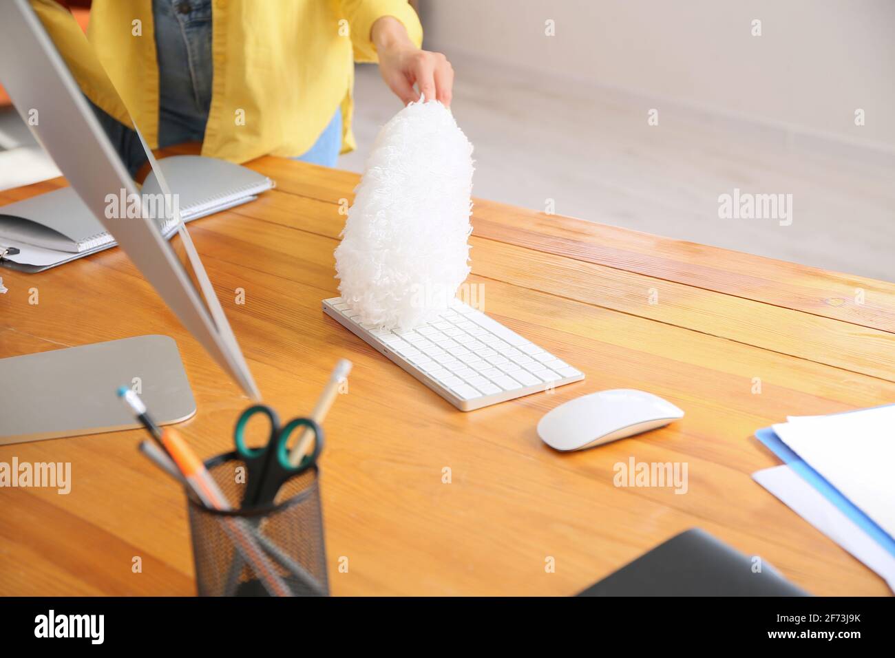Routine computer cleaning hi-res stock photography and images - Alamy