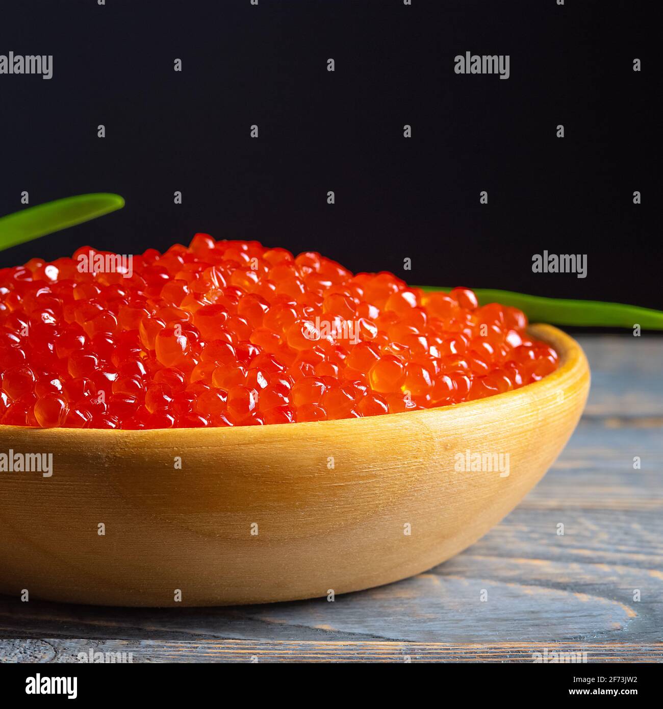 Roe logo hi-res stock photography and images - Alamy