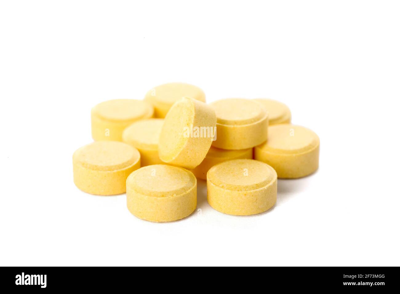 Folic acid pills on white background Stock Photo - Alamy