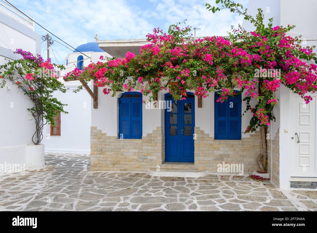 Decorated greek house hi-res stock photography and images - Alamy