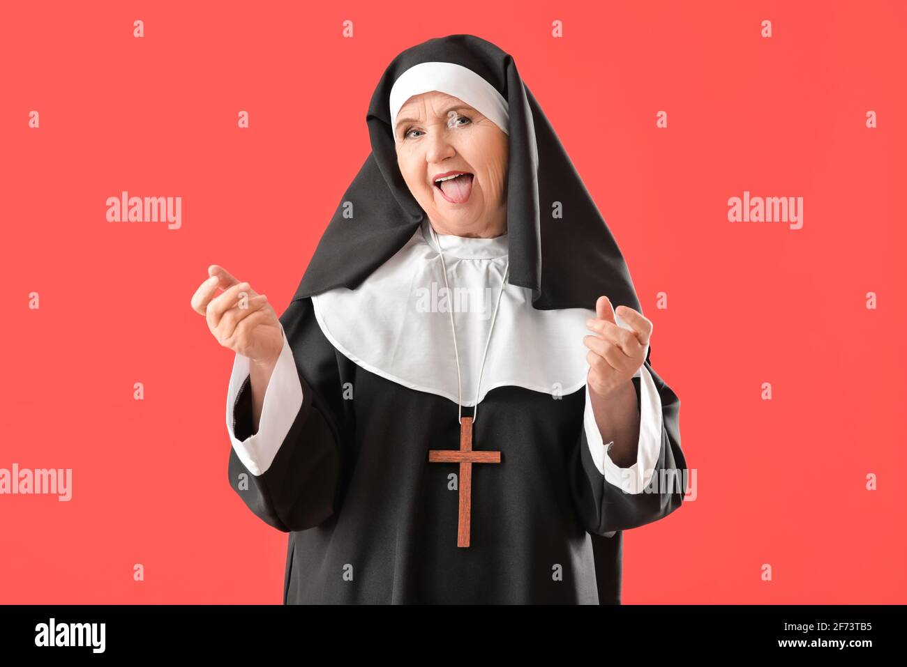 Funny nun hi-res stock photography and images - Alamy
